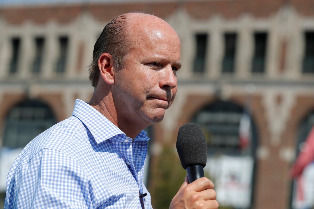 Report: John Delaney's team asks him to drop out of 2020 race ...