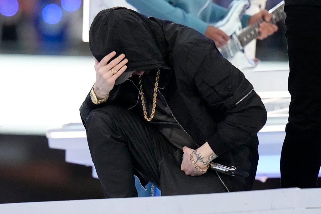 NFL denies trying to stop Eminem taking a knee during Super Bowl ...